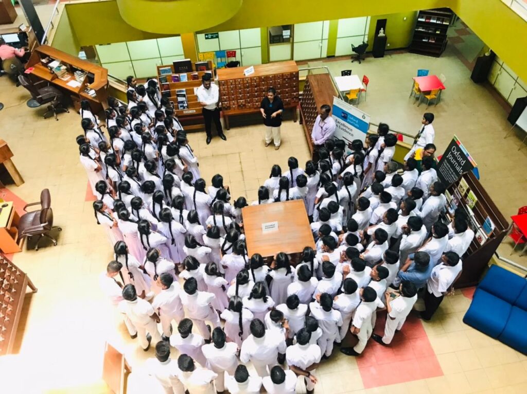 School Students’ Visit of the University of Colombo, Library | Library
